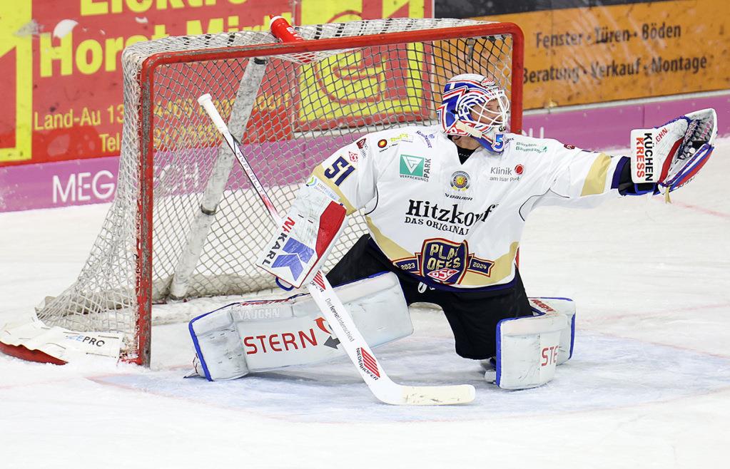 Deggendorfer Timo Pielmeier wieder als bester Torwart der Oberliga Süd ...
