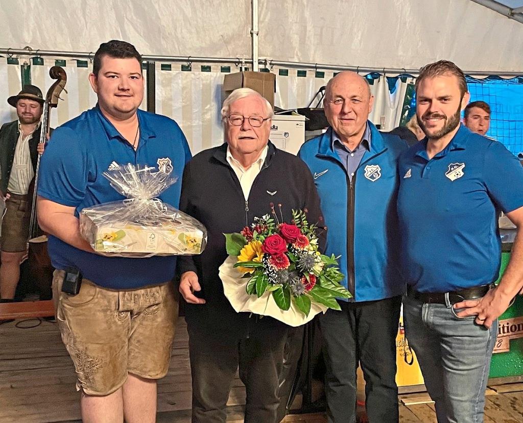 Reunion der „Fußball-Helden“ von Otterskirchen: Vom „Dorf-Verein“ in ...