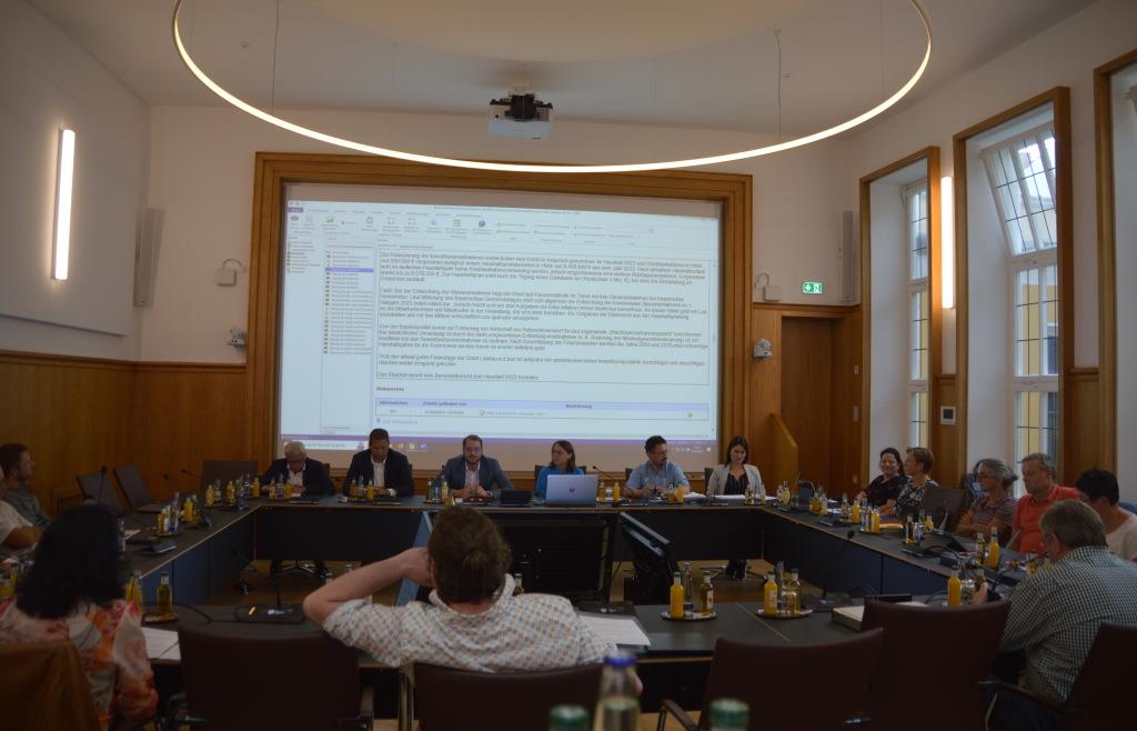 Rosige Zahlen bei den Finanzen der Stadt – „schaut gut aus“