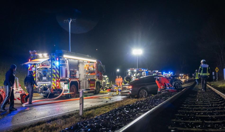 Traunreuter (47) stirbt bei Autounfall in St. Georgen – Zwei weitere Männer schwer verletzt