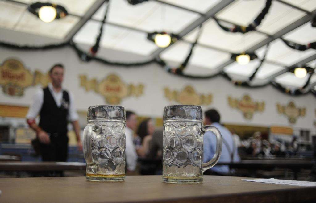 Dementer Senior verschwindet für Oktoberfest-Besuch aus Altenheim