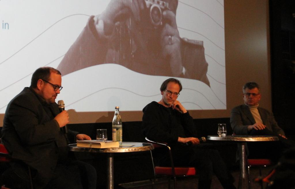 „Eine Eiserne Kassette“: Dokumentarfilm von Nils Olger beim Obersalzberger Filmgespräch