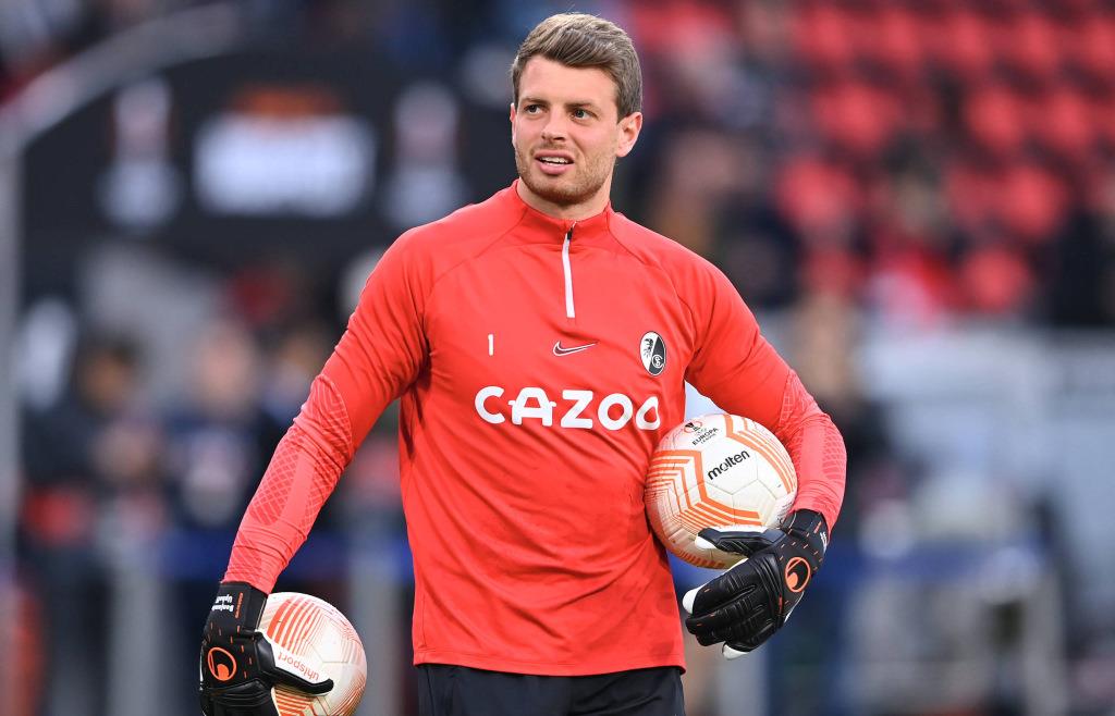 „Fühle mich am richtigen Platz“: Burghauser Benjamin Uphoff verlängert ...