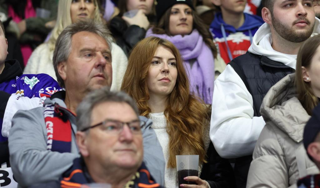 Viele Fans − aber Party machen nur die Trappers: Die Bilder rund ums ...