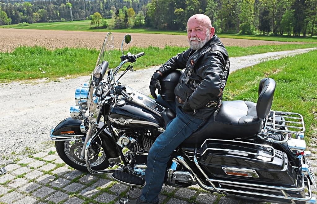 Passionierte Motorradfahrer aus der Region erzählen: Kein Hobby ...