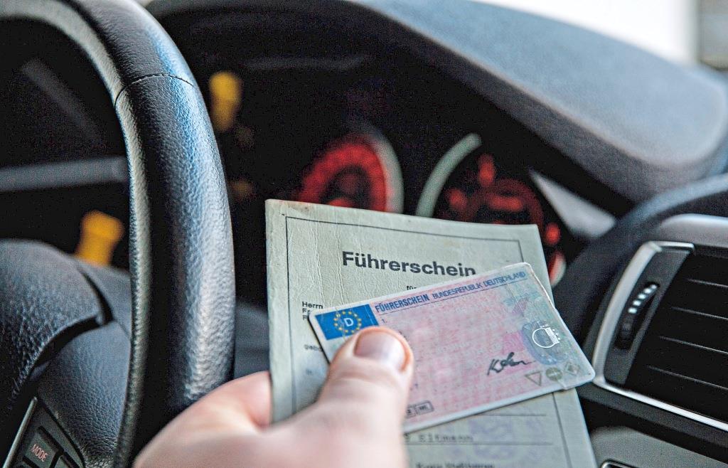 Den Führerschein gibt’s jetzt auch online