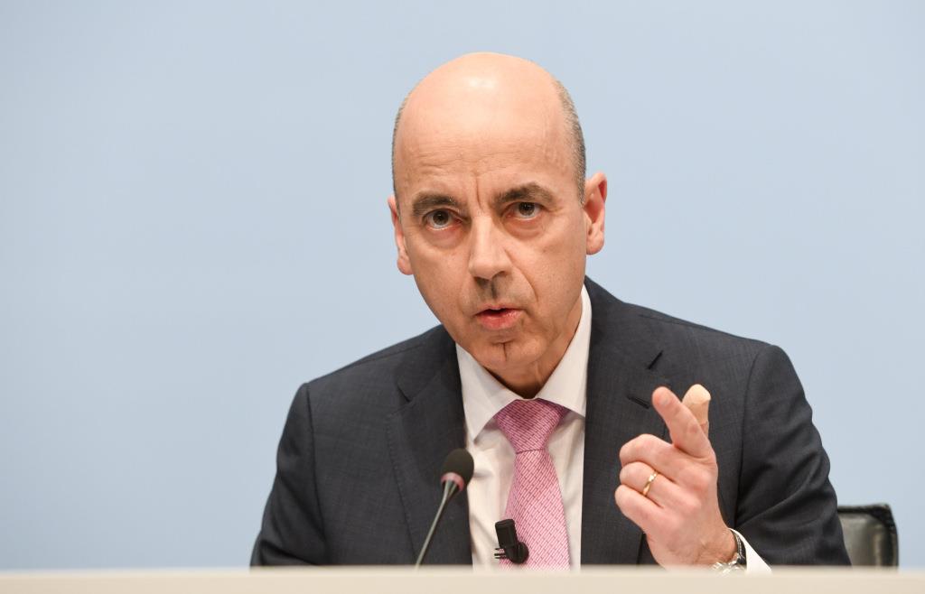 Ex-Finanzchef Nicolas Peter soll neuer BMW-Aufsichtsratschef werden