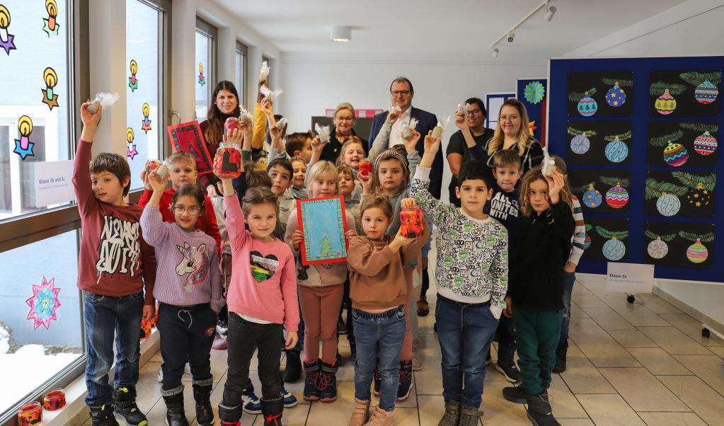 Es weihnachtet im Landratsamt Rottal-Inn