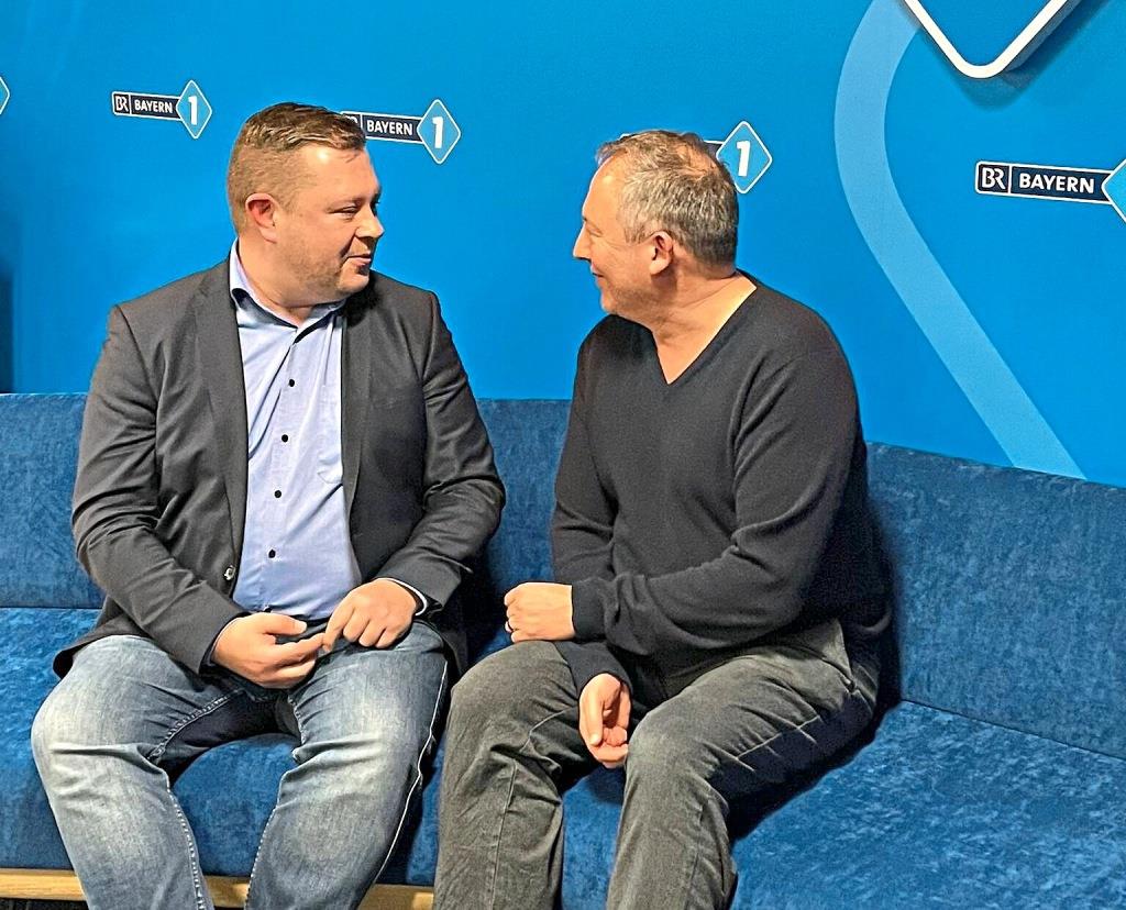 Wunderbar Wer Sitzt Heute Auf Der Blauen Couch Heute Fotos