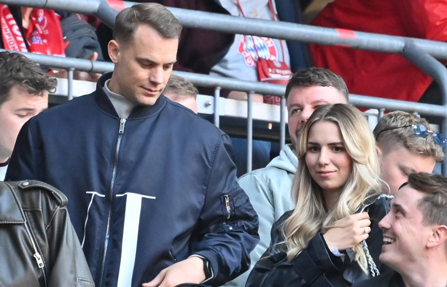 „Das größte Glück“: Manuel Neuer spricht erstmals über Baby mit ...