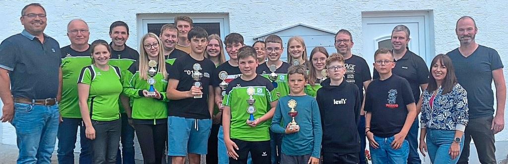 Nico Zogler und Lea Lang holen den Titel