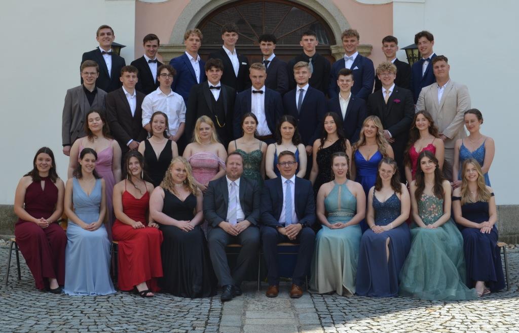 Was es braucht, um zum Genie zu werden: Die Abiturfeier am St.-Michaels ...