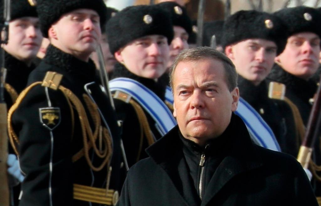 Falls Putin verhaftet wird: Medwedew droht mit Raketen auf Berlin