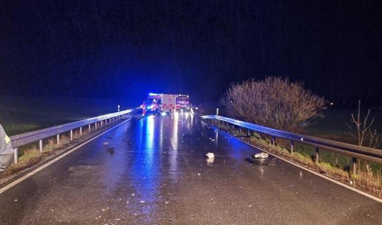 Frontalzusammenstoß: B11 bei Ruhmannsfelden zwei Stunden gesperrt