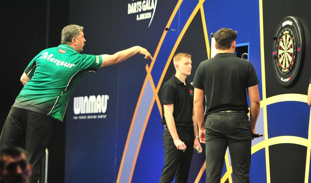 3000 Fans und Mega-Stimmung bei Darts-Gala in Passau: Die Bilder