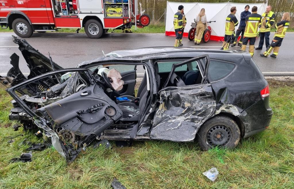 Zwei Unfälle mit Lkw im Landkreis Kelheim: Einer endete tödlich