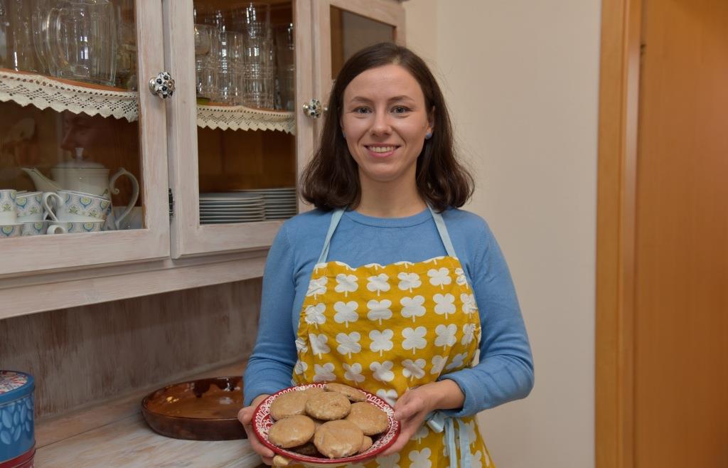 Sarah Sagberger aus Dommelstadl backt Passauer Lebkuchen