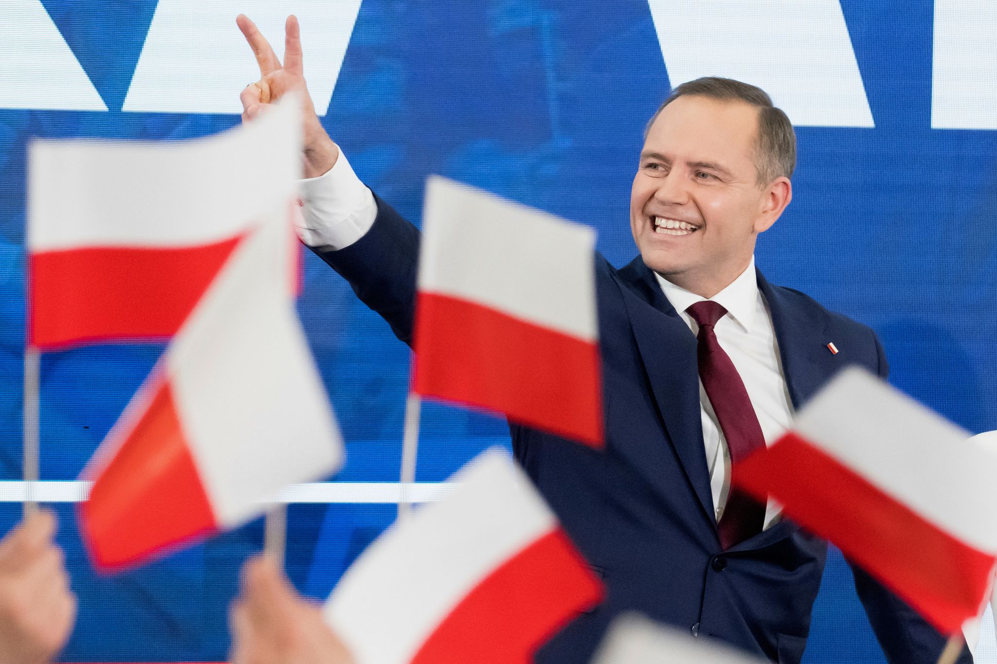 Hauchdünner Vorsprung für Trzaskowski bei Wahl in Polen