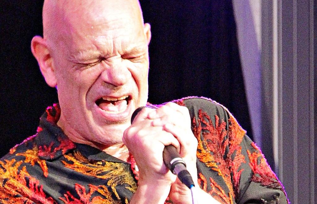 Geballte gute Laune mit Soul-Star Ashley Slater beim Jazzfest Passau