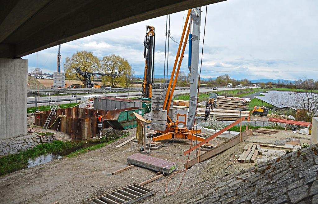 Ab Montag behindert eine Baustelle den Verkehr auf der A92 bei Landau