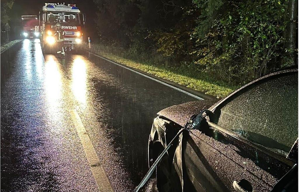 Zusammenstoß auf der B299: Insgesamt vier Fahrzeuge an Unfall beteiligt