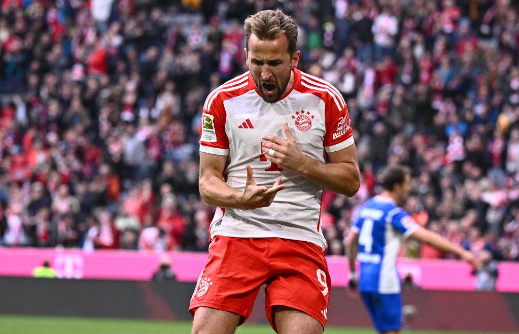 Irres Neuer-Comeback: Drei Rote, acht Tore in Durchgang 2 – und Kane ...