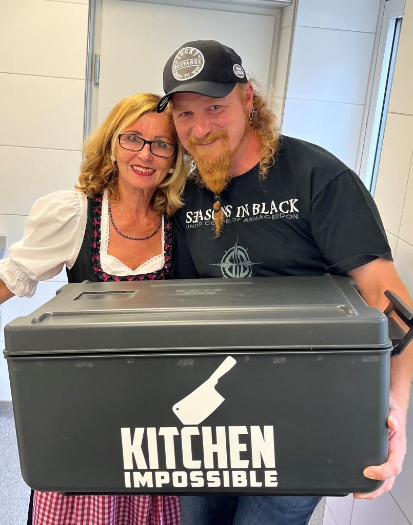 Lucki Maurer holt „Kitchen Impossible“ in den Bayerischen Wald