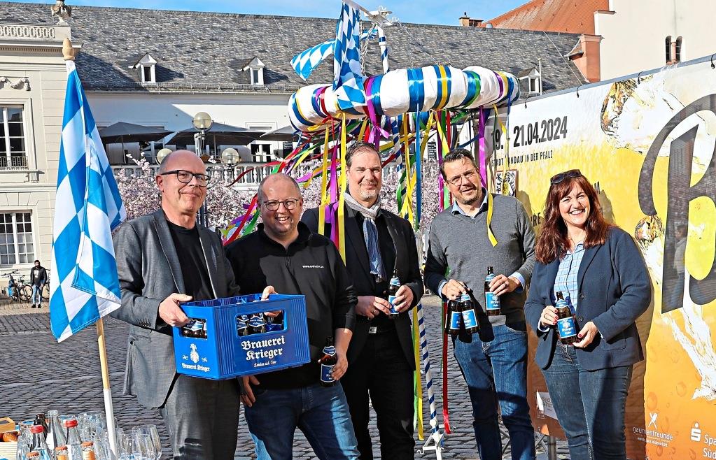 Landau/Pfalz feiert mit niederbayerischem Bier