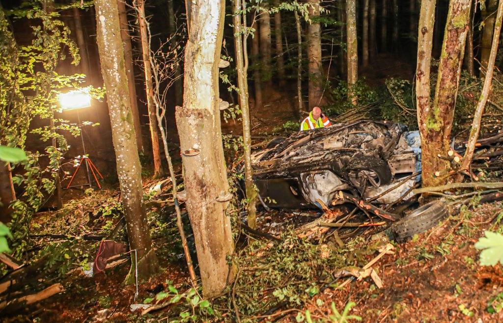 Mysteriöses Opfer auf B11: Identität muss geklärt werden