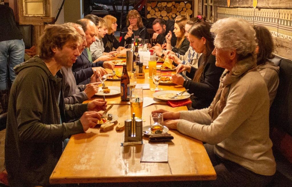 Genuss statt Verzicht: Veganer Stammtisch findet Anklang – erste Ideen ...