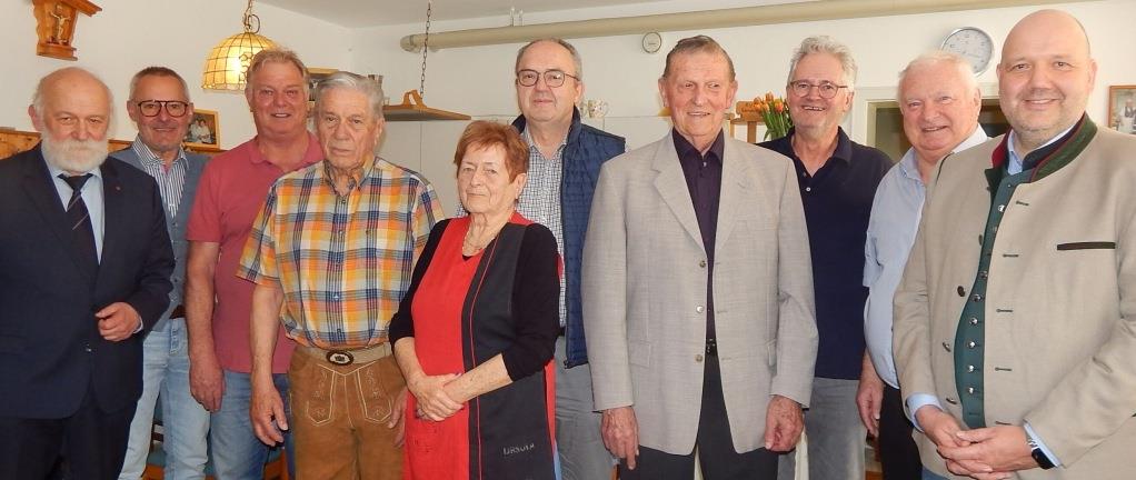 Christian Mende bleibt bei der Garchinger AWO am Ruder