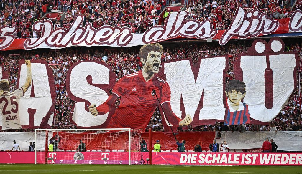 „Ich liebe euch alle!“: Emotionaler Abschied vom FC-Bayern-Original ...