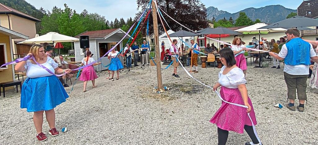 Maifest auf Hohenfried