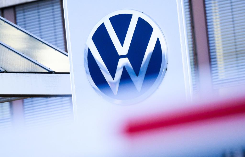 Bis 2030 fallen 35.000 Stellen weg: Kompromisse im längsten Tarifstreit ...