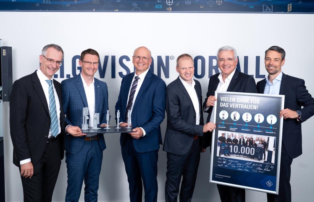 Zwei Bayerwald-Firmen – ein Erfolg: Rodenstock und Rohde & Schwarz ...