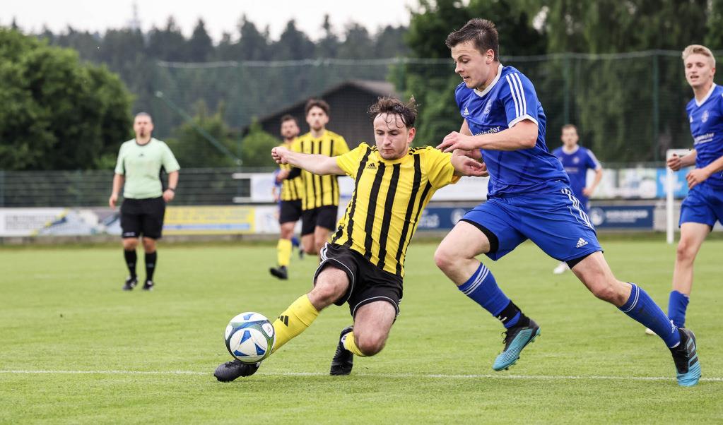 Obing jubelt, Töging trauert