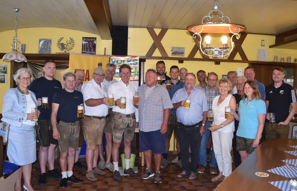 Bierprobe bestätigt: Das Graf Arco Bier schmeckt