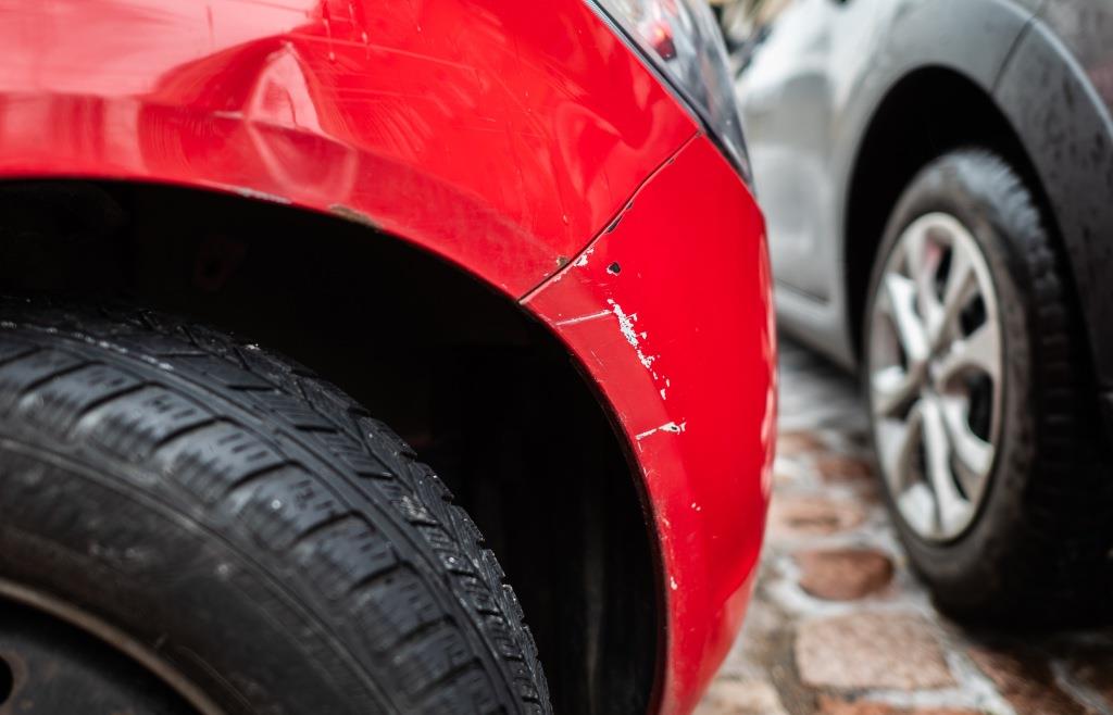48 Verschwundene Reifen Unbekannte Machen Sich An Autos In Eggenfelden