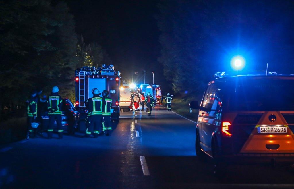 Nach über zwei Wochen: Unfallopfer von Fahrzeugbrand auf B11 identifiziert