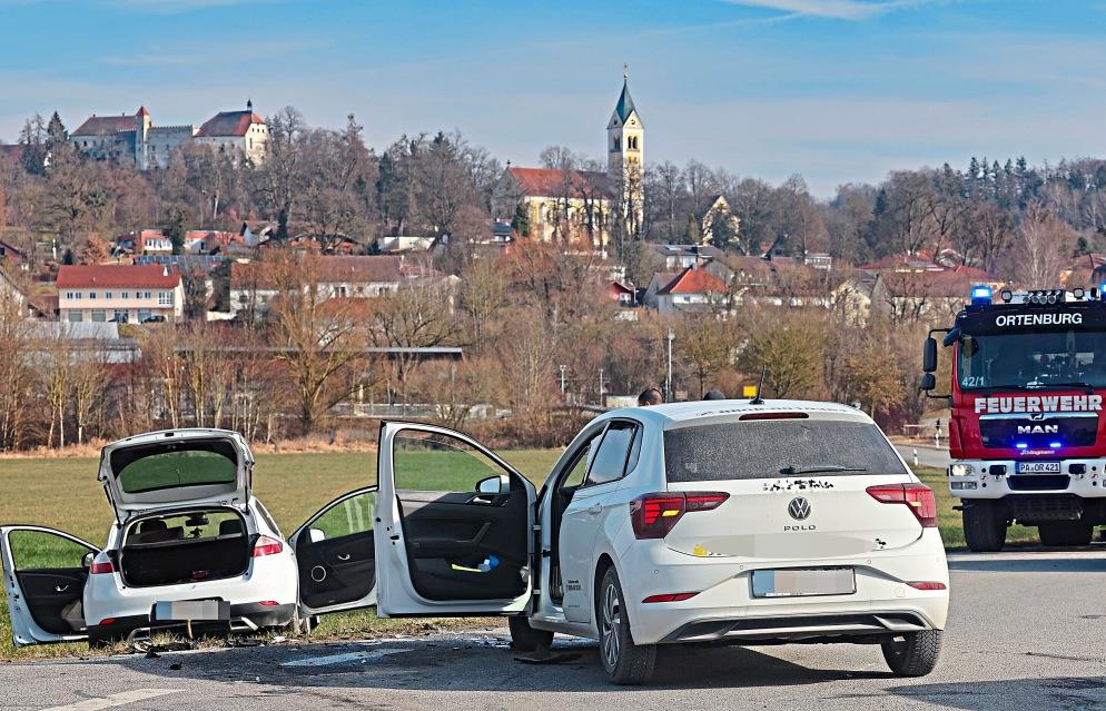 Vorfahrt Genommen Unfall Teilschuld