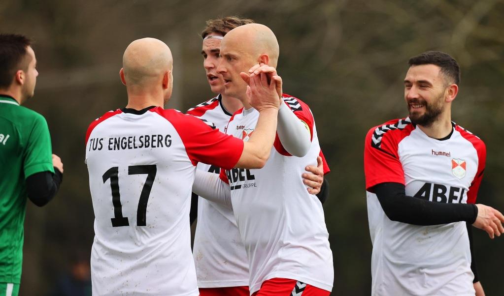 Engelsberg holt Punkt in Grünthal – die Bilder