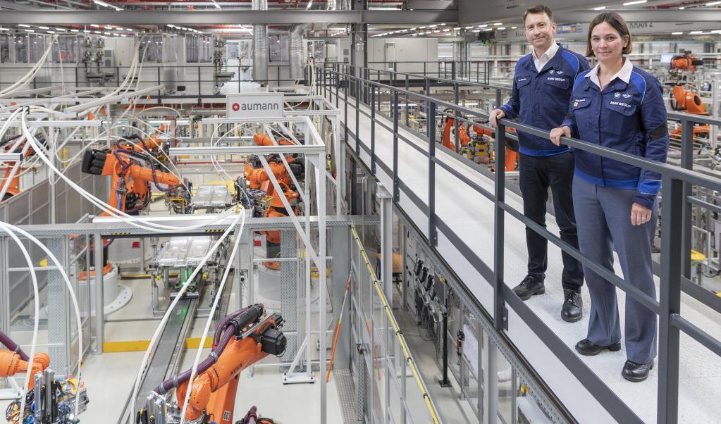 BMW im Elektrozeitalter: 30 Batterien pro Stunde aus Regensburg