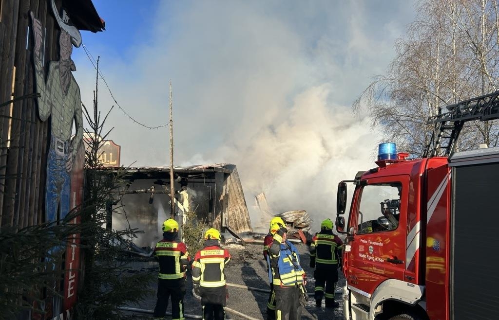 Bildergalerie: Großbrand in Pullmann City