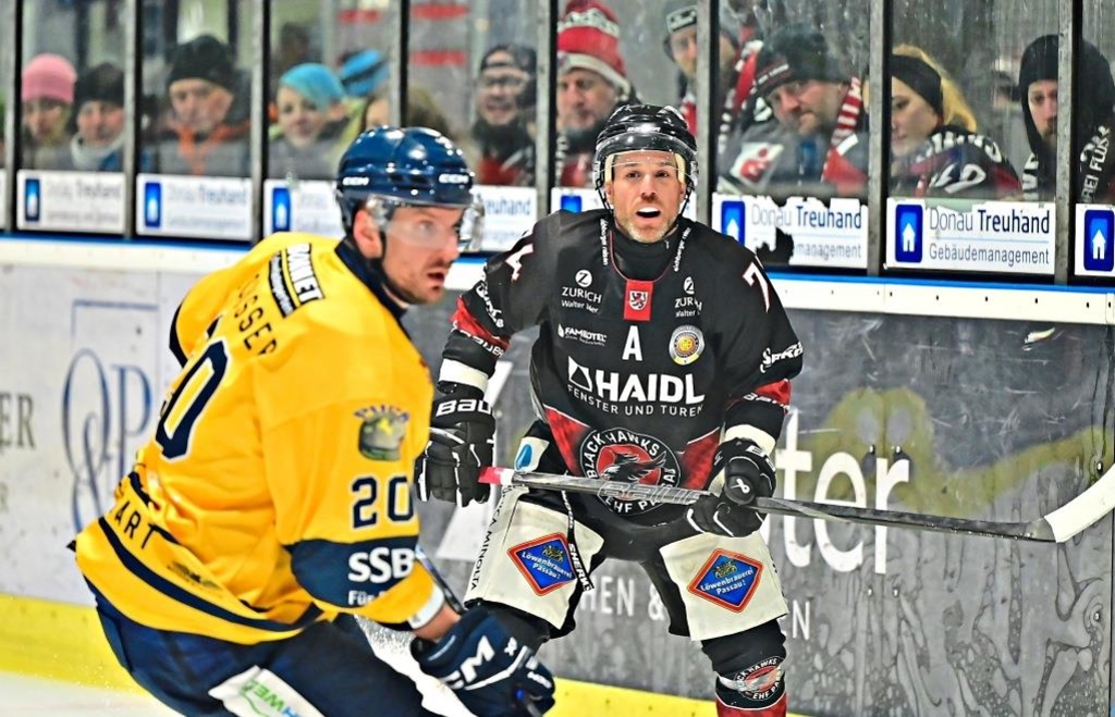 Topscorer mit 42: Schembris Tore machen den Passau Black Hawks Mut im ...