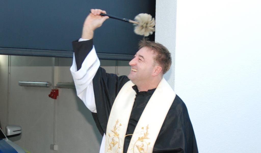 „Fehlverhalten in Jugendarbeit“: Hauzenberger Pfarrer tritt nach ...