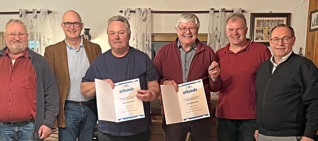 Brüder halten der Blaskapelle die Treue