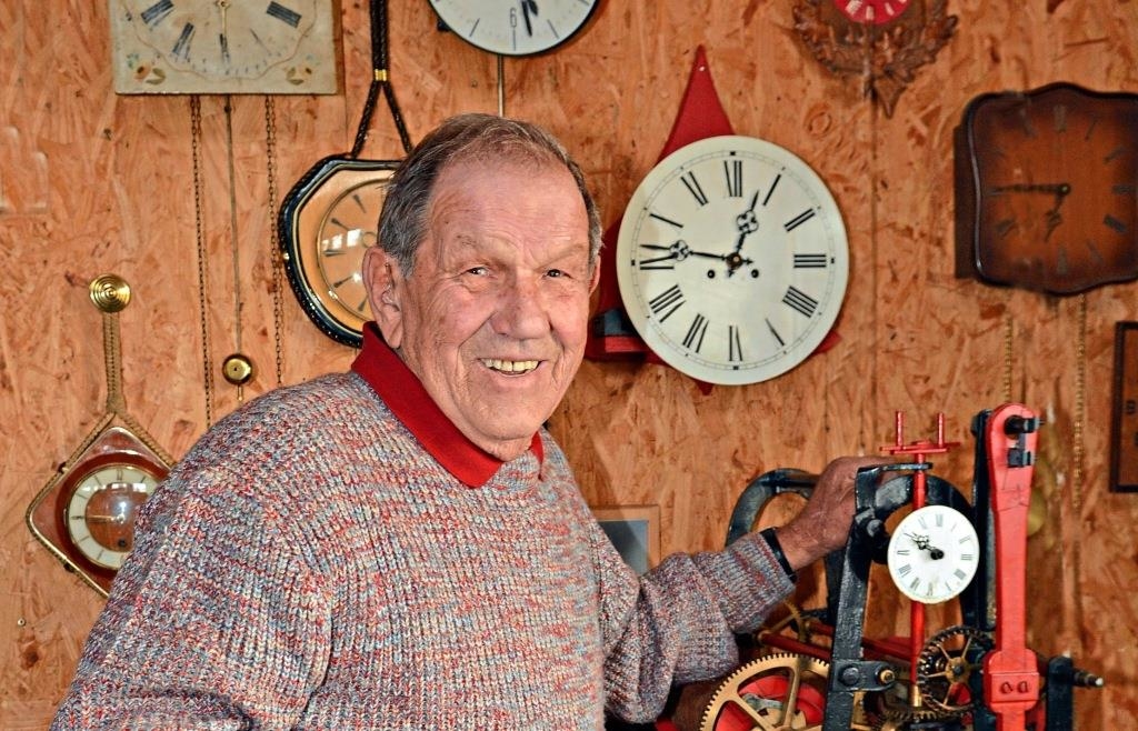 Das Herz von Karl Prinz aus Wurmannsquick schlägt für Uhren