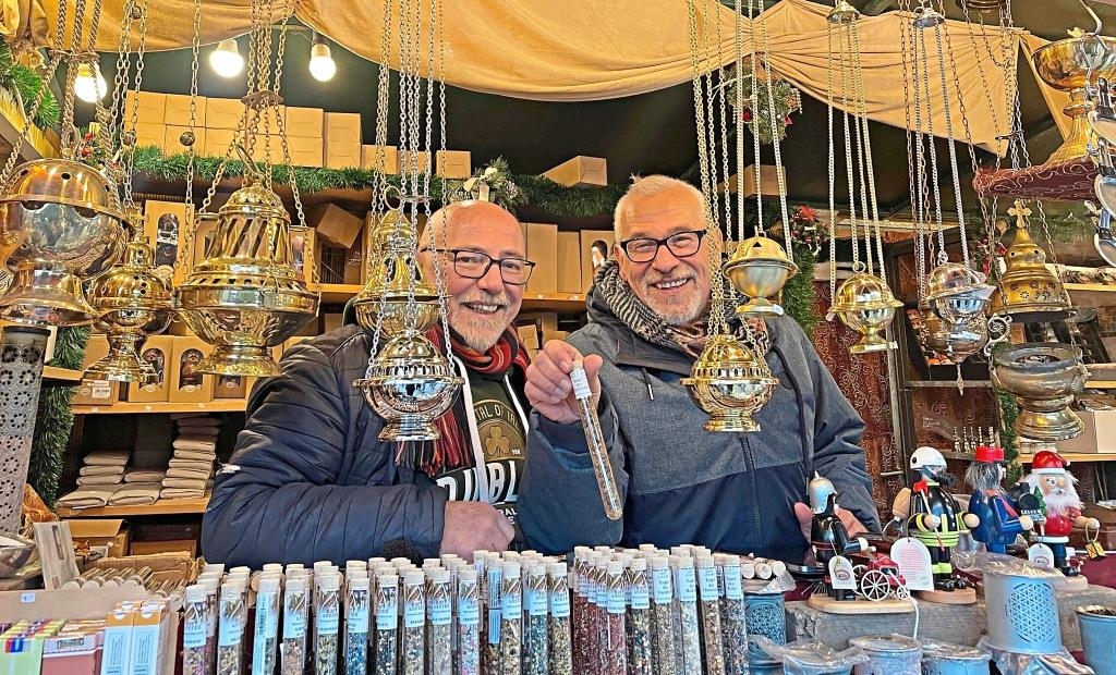 Treue Standler: Robert Boden verkauft seit 1991 mit Charles Arend am ...