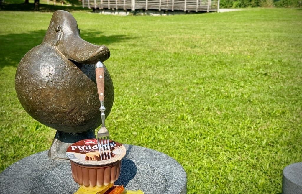 Pudding-Essen mit der Gabel in Deggendorf abgesagt – zu viele wollten ...