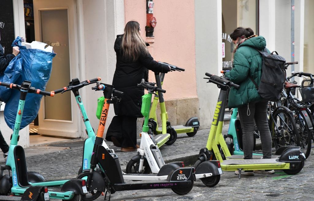 E-Scooter ohne Versicherungsschutz unterwegs – „Das ist eine Straftat“